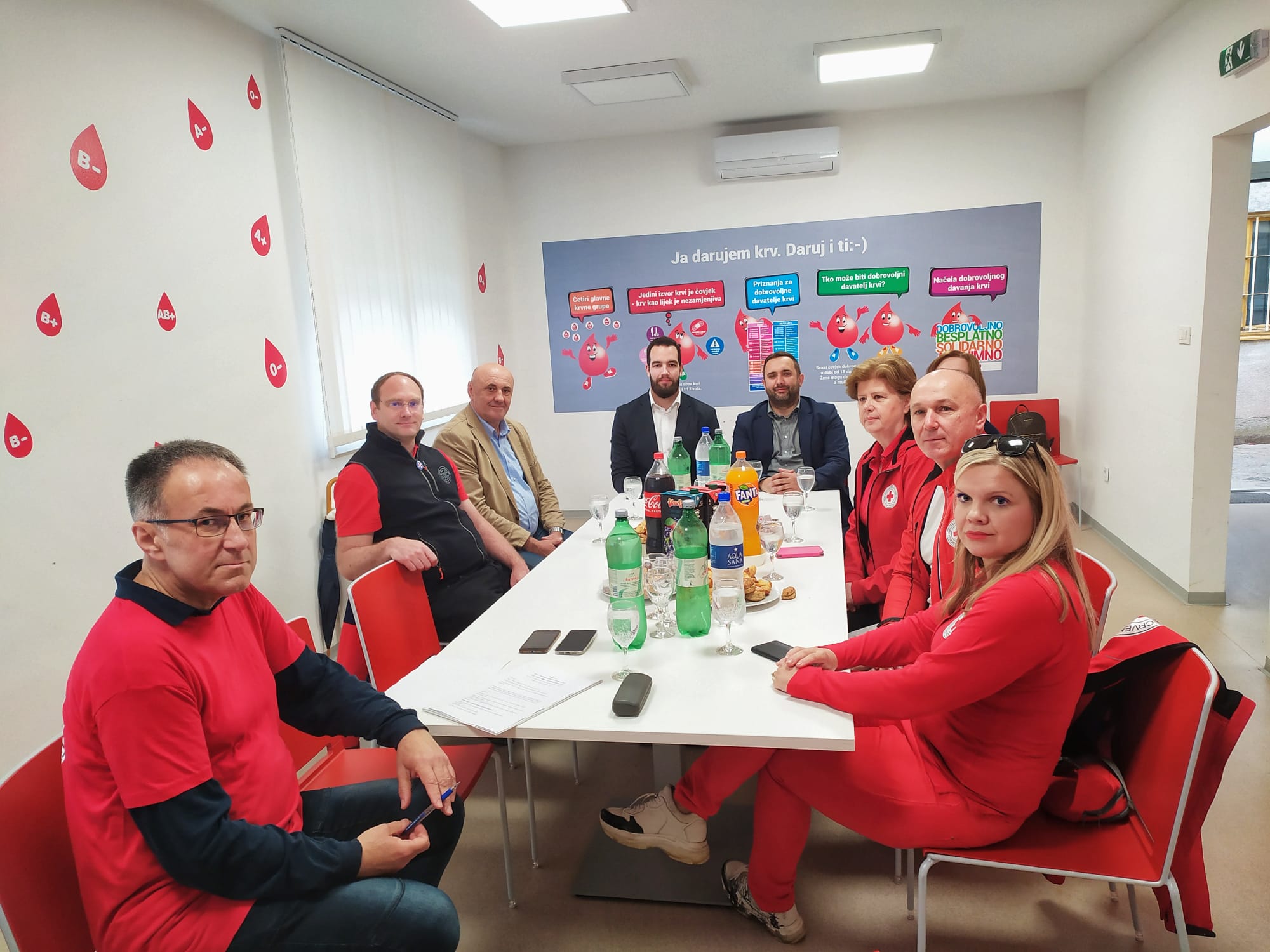 Gradsko društvo Crvenog križa Samobor danas je nizom aktivnosti na Trgu ...