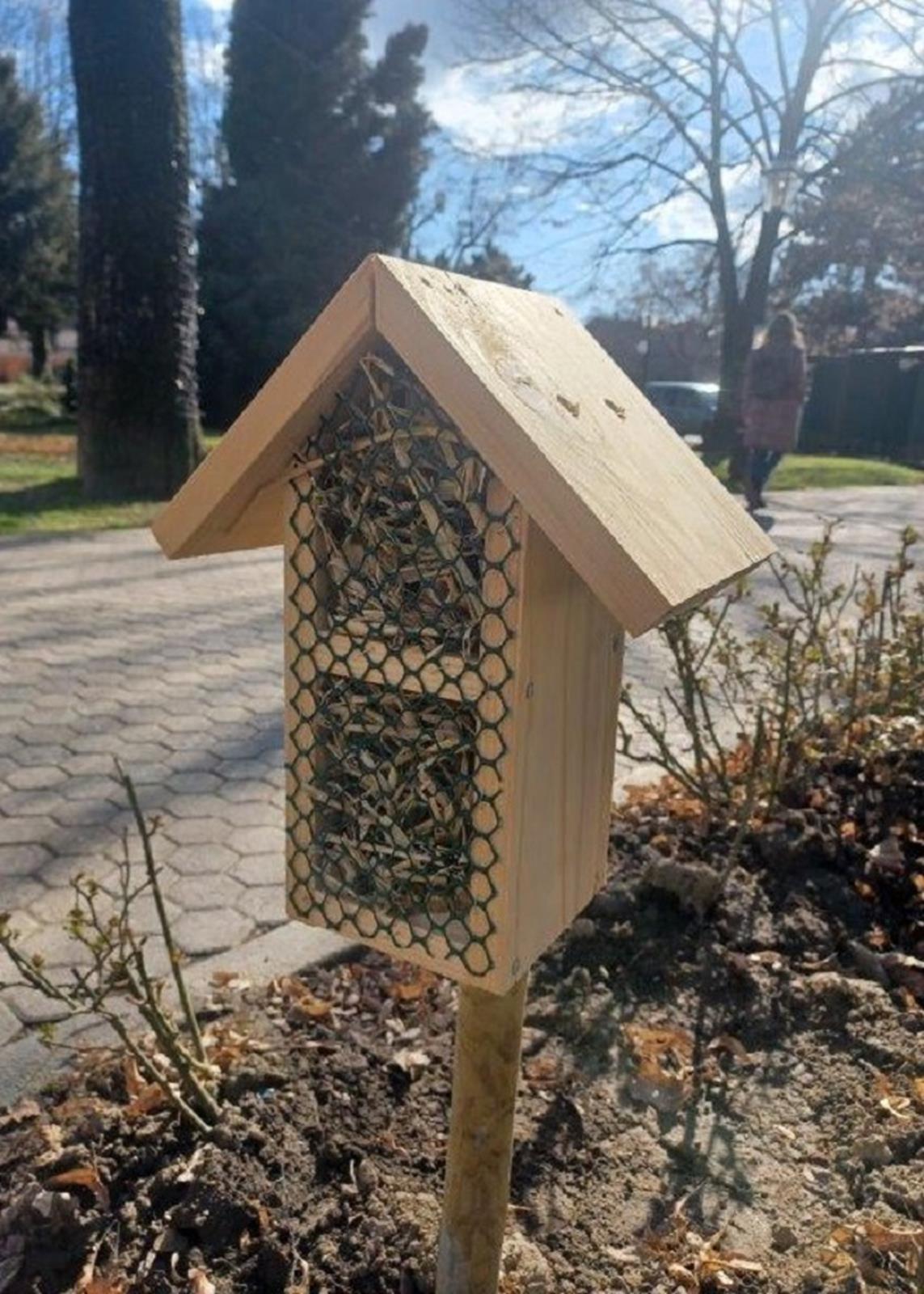 Postava kućica za ptice i kukce i sadnja stabala - Samobor